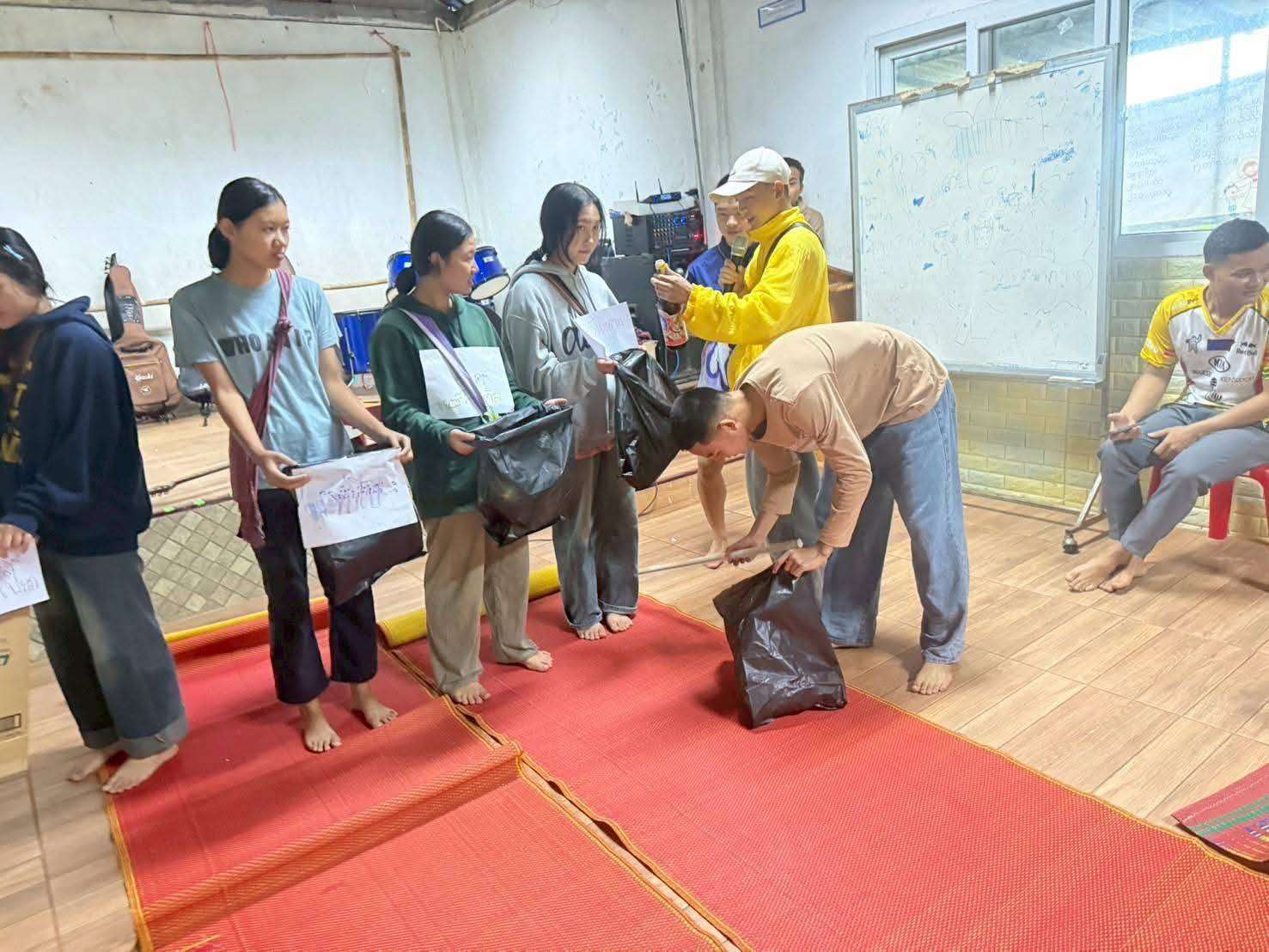 Waste management project for a better environment | Compassion Causes